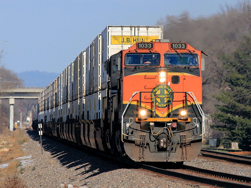 BNSF 1033